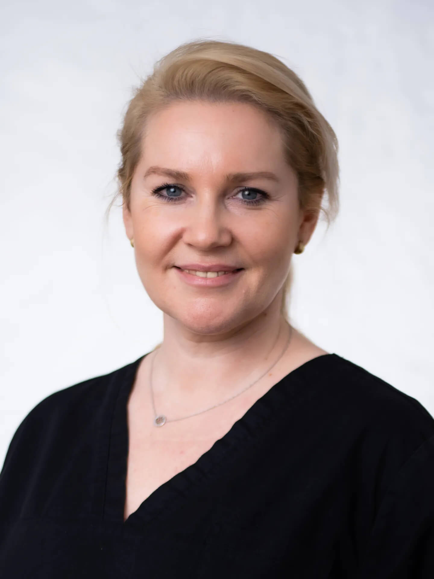 About Us - American Medical Center